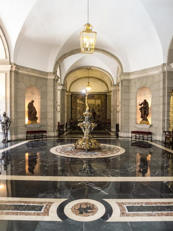 Marvelous Marble :: An amazing interiors material - Velvet Karatzas ...